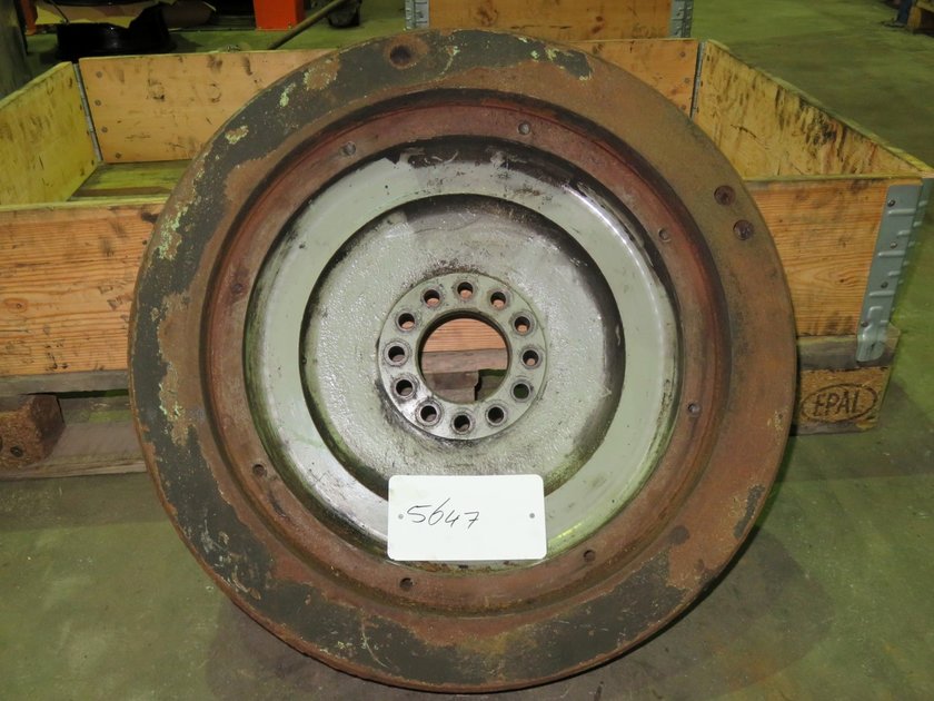 DEUTZ BF 716 (FLYWHEEL/CASTINGNUMBER 02240725R) Spare Part - POOL TRADING