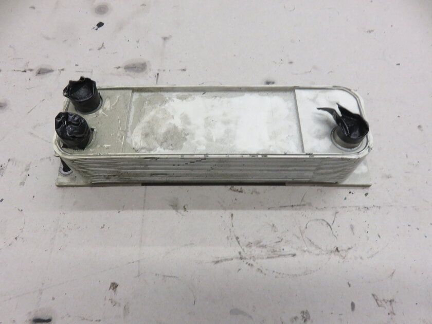 VOLVO PENTA D13B,D13C (OIL COOLER/21403974) Spare Part - POOL TRADING