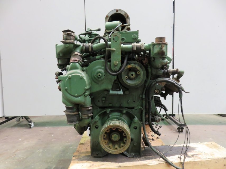 Sell / Buy Detroit Diesel / 6V-71