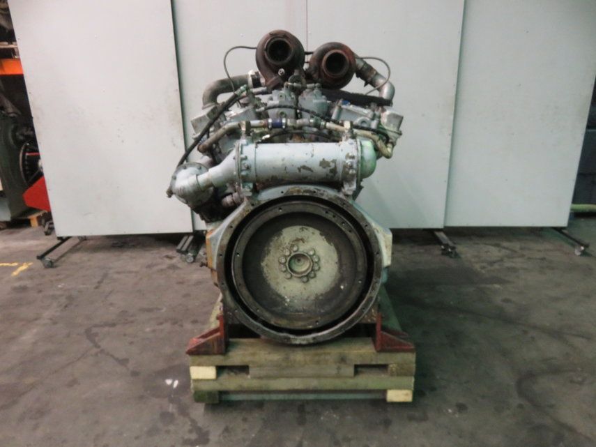 Sell / Buy Cummins / VTA 28